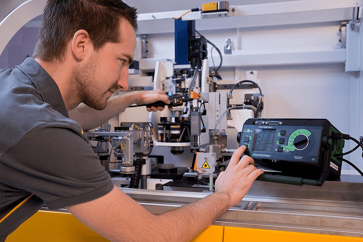 Satisloh Machines Service & Repair - Maintenance, Training & Support ...